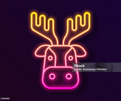 검은 배경에 고립 된 뿔 아이콘과 빛나는 네온 라인 사슴 머리 벡터 0명에 대한 스톡 벡터 아트 및 기타 이미지 0명 고풍스런 다중 색상 Istock