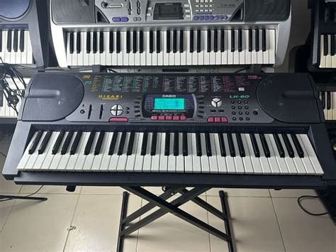 Casio Lk 60 Piano Keyboard Organ 61 Keys Touch Response Hobbies And Toys Music And Media Musical