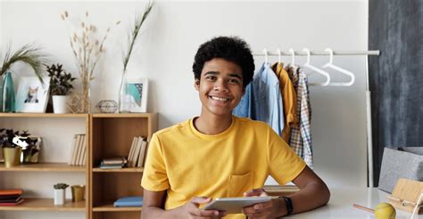 Puberteit Vanaf Welke Leeftijd En Wat Gebeurt Er In Dat Puberbrein