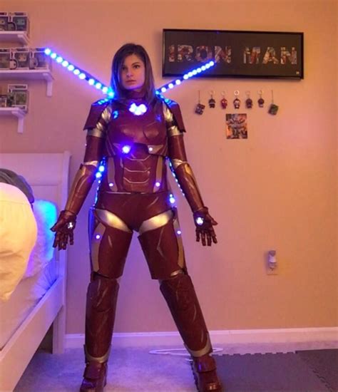 Female Iron Man Halloween Costume Contest