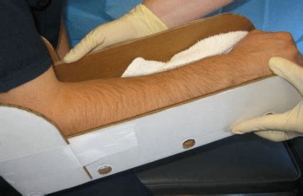 How To Create A Make Shift Splint RecreationTime Net