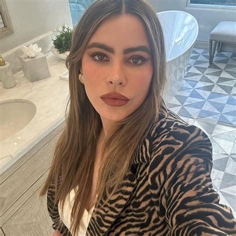 Sofia Selfie Ig December 2023 Rsofiavergara