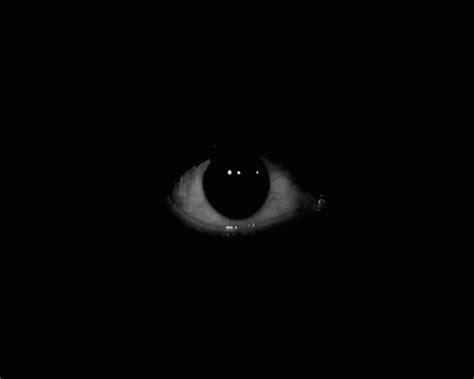 Black Eye Creepy Roll 