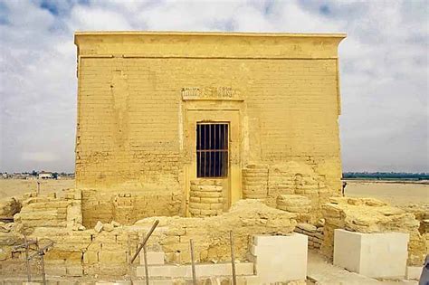 Qasr Qaroon Atlasislamica