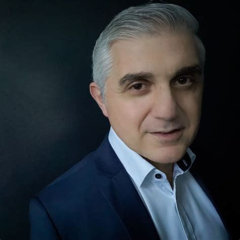 Konstantinos Konstantinidis Leiter Field Service Service Manager