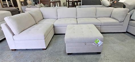 Thomasville Modular Sectional 6 Piece Beige With Storage Ottoman