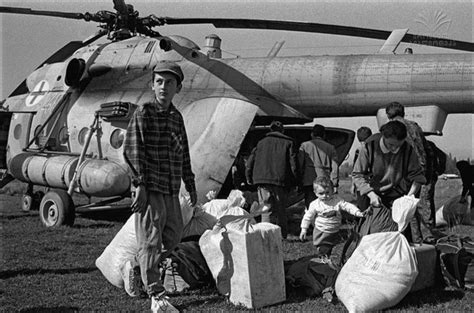 სოხუმის დაცემა ფოტოები ციფრული ბიბლიოთეკის არქივიდან Batumelebi • • Batumelebi Ge