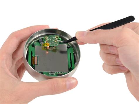 Nest Learning Thermostat 2nd Generation Teardown IFixit