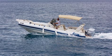 Marlin 26 Fb En Alquiler Lancha Neumática Charter 2017