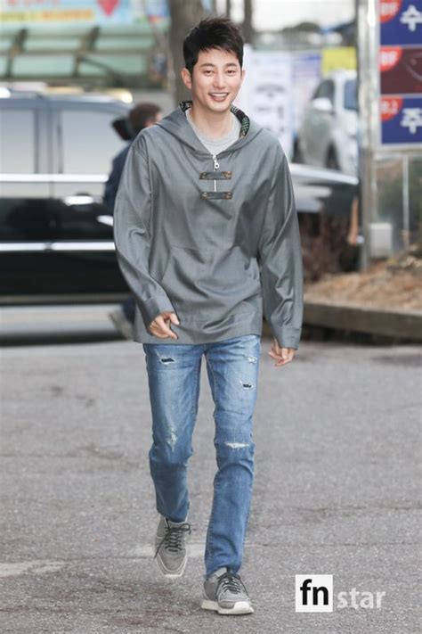 포토 박시후 저녁에 더 멋진 모습 헉스
