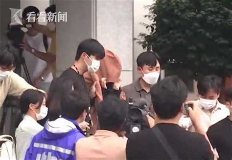 韩国：新西兰行李箱童尸案嫌疑人落网 涉嫌杀害自己的两个孩子警方蔚山向韩方