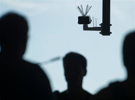 Вештачка интелигенција користи улични камери за пронаоѓање врз основа на Instagram Конект мк