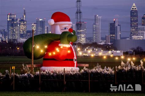 반짝반짝 전 세계의 크리스마스 풍경 [뉴시스pic]