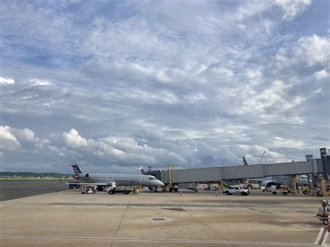 Clouds Over The Kdca Ramp This Afternoon Rweather