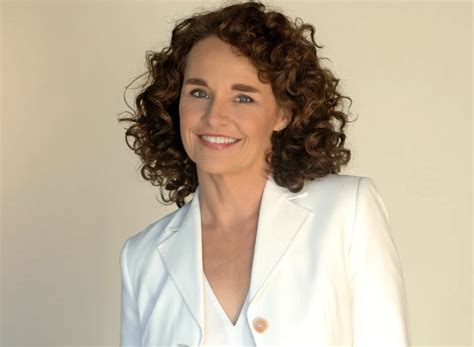 Actress Diane Franklins Approach To Conventions Fandom Ahead Of This