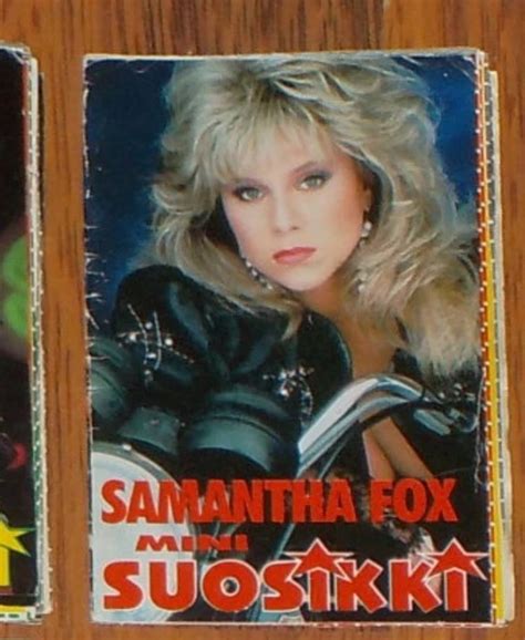 Samantha Fox 1980s Finnish Mini Magazine Album Biography 32 Page £39 23