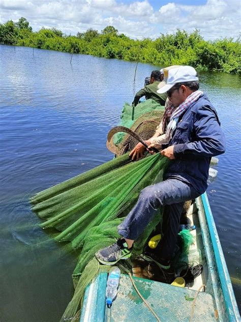 មន្រ្តីជាន់ខ្ពស់ ក្រសួងកសិកម្ម ដឹកនាំកម្លាំងចម្រុះ ចុះបង្ក្រាបបទល្មើសនេសាទនៅ ភូមិសាស្ត្រ