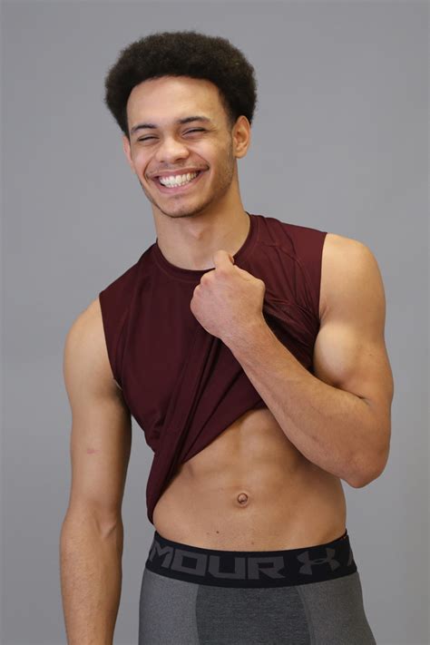 Justin J New View Modeling