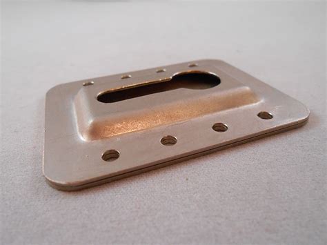 Chromate Plated Custom Bracket For The Auto Industry American Industrial Co