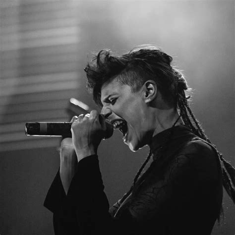 Lïan 2016 El Debut De Rïcïnn El Alter Ego De Laure Le Prunenec