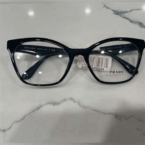 Black Prada Glasses In 2024 Fashion Eye Glasses Prada Glasses Cute