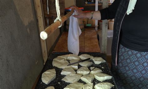 Sabaheta Tajić čuva Recepte Pešterskih Proizvoda Free Media