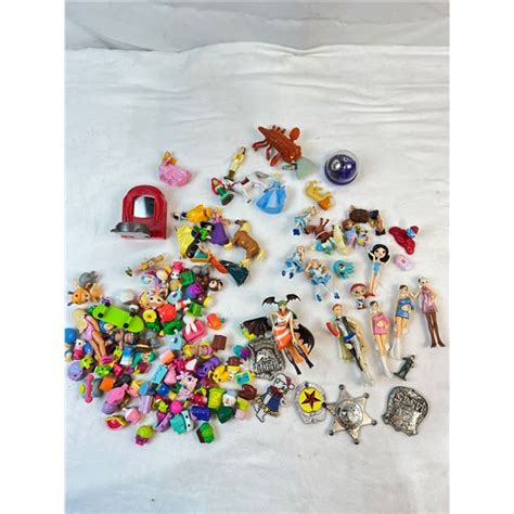 Assorted Toys And Figurines Sunrise Estate Services Ltd