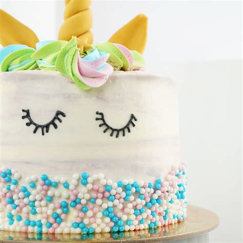 Cute Unicorn Vanilla Cake Delivery In Singapore Fnp Sg