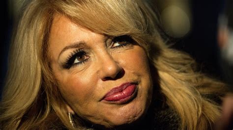 Geenstijl Vervolgd Om Seksvideo Patricia Paay