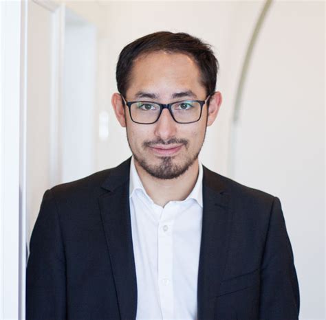 Roberto Ramírez Alcalde Y Cía Abogados