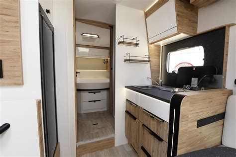Essai Nous Testons Le Camping Car Bavaria T726 Fc Nomade Plus Aussi