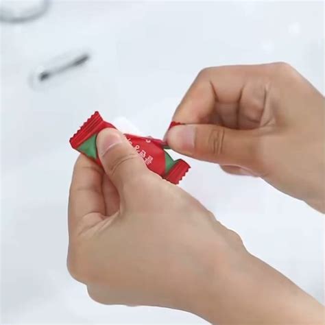 ผ้าขนหนูอัดเม็ด Cotton ขนาดเล็ก ผ้าอัดเม็ด ผ้าอเนกประสงค์ แบบใช้แล้วทิ้ง เช็ดมือ เช็ดหน้า