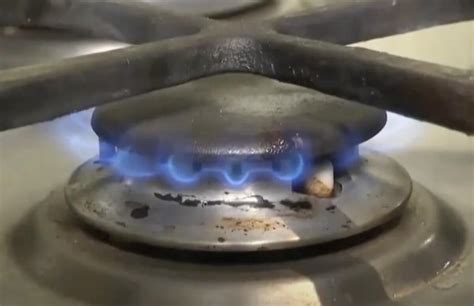 Чому українці отримують дві платіжки за газ Нафтогаз дав розяснення Politeka