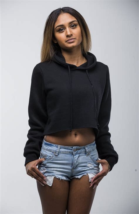 Sunshine Girl Jennifer Toronto Sun