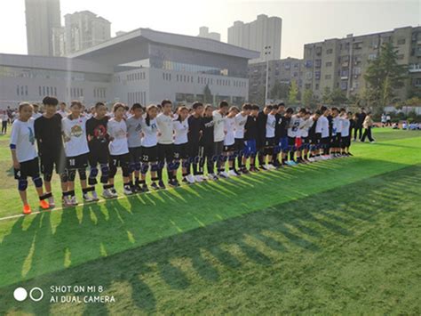 团结协力趣锻炼 强身健体爱运动——郑州市第47中学“三十人三十一足绑腿跑”在第七届中小学生体育艺术节中荣获冠军校园新闻郑州市第四十七中学教育集团
