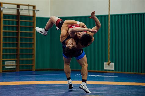 프로 스펙스 공식 온라인 스토어