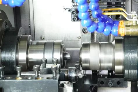 Fanuc Control System Hydraulic Tailstock Version Without Y Axis Power Turret Automatic Turning