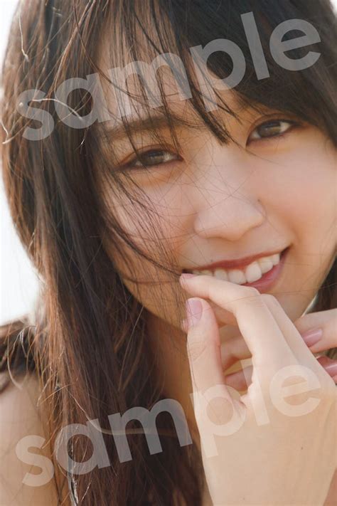 画像18 29 乃木坂46賀喜遥香、水着姿でプール満喫 1st写真集「まっさら」封入特典ポストカード先行公開 モデルプレス
