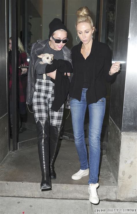 Miley Cyrus Kinky Sex Secrets Spilled By Liam Hemsworth She S Furious Celeb Dirty Laundry