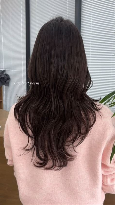 대전미용실 도안동미용실 이프너 영아 자연스러운 컬감과 볼륨감으로 손질 편한 가볍지만 날리지않는 허쉬펌 디자인 어떤 룩에도 찰떡이에요 ٩๑ ᴗ ๑۶ ♥ •무게감