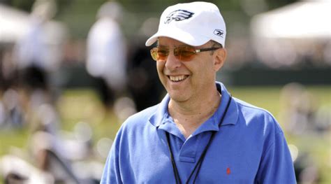 Former Nfl Executives Mike Tannenbaum Joe Banner Evaluate Chiefs Season Yahoo Sports Lgbtq