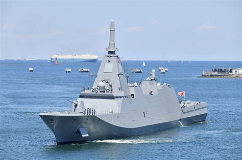 Chinese Navy Burgeons With Might And Muscle Us Navy Looks At Japan And South Korea To Counter The