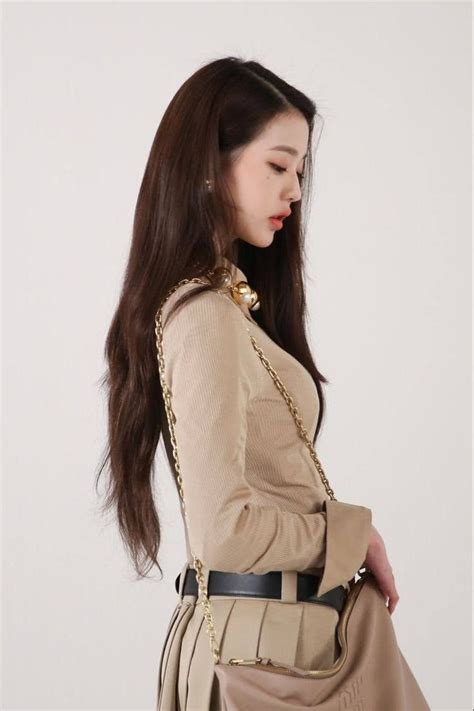 Pin By 𝑀iranda 🤍 On Ive ૮˃̵֊ ˂̵ ა Fashion Kpop Fashion Kpop Outfits