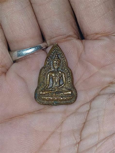 ชินราชเขาลอยหลวงพ่อเงิน วันดอนยายหอม Ennxo