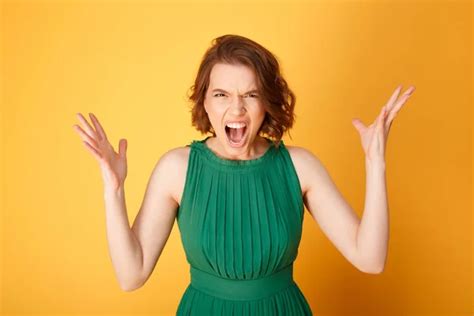 Mujer Enojada Fotos De Stock Im Genes De Mujer Enojada Sin Royalties Depositphotos