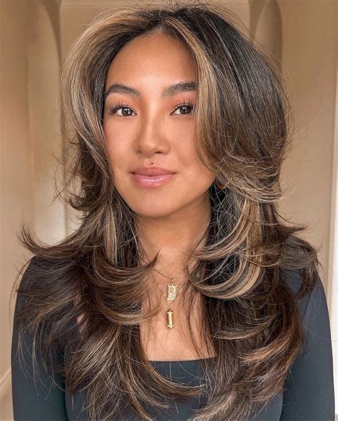 30 Hairstyles With Face Framing Layers For Trendy Looks Hair Adviser