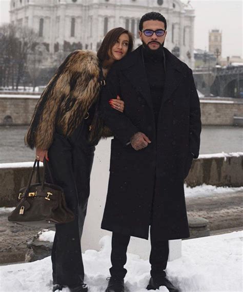 Девушка Тимати Валентина Иванова показала дорогостоящий подарок от рэпера