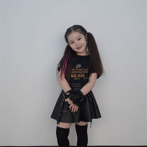 Pin By Love🦋life Ly On F~Ķ~Ŕ~Ķ♡ Fashion Style Skater Skirt