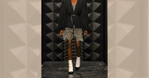 Ella Es Valentina Castro La Modelo Tumaqueña Que Desfila Para Louis Vuitton