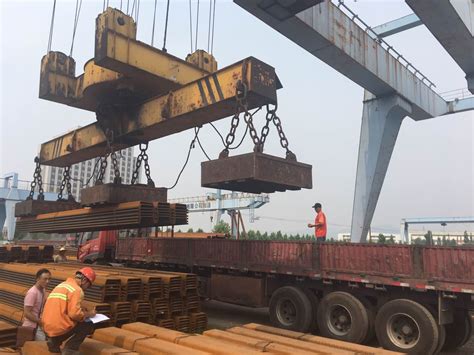中鸿焰鑫森域钢板桩南通锦程市政建设工程有限公司发货现场 成功案例 中鸿焰鑫森域